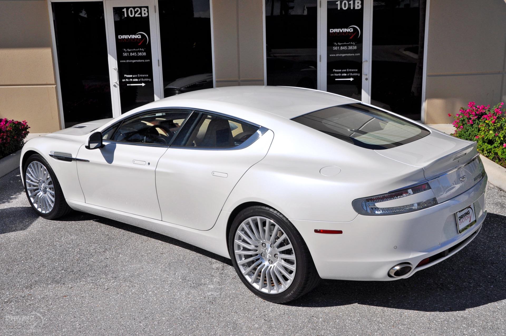 Aventador - First Class Rides